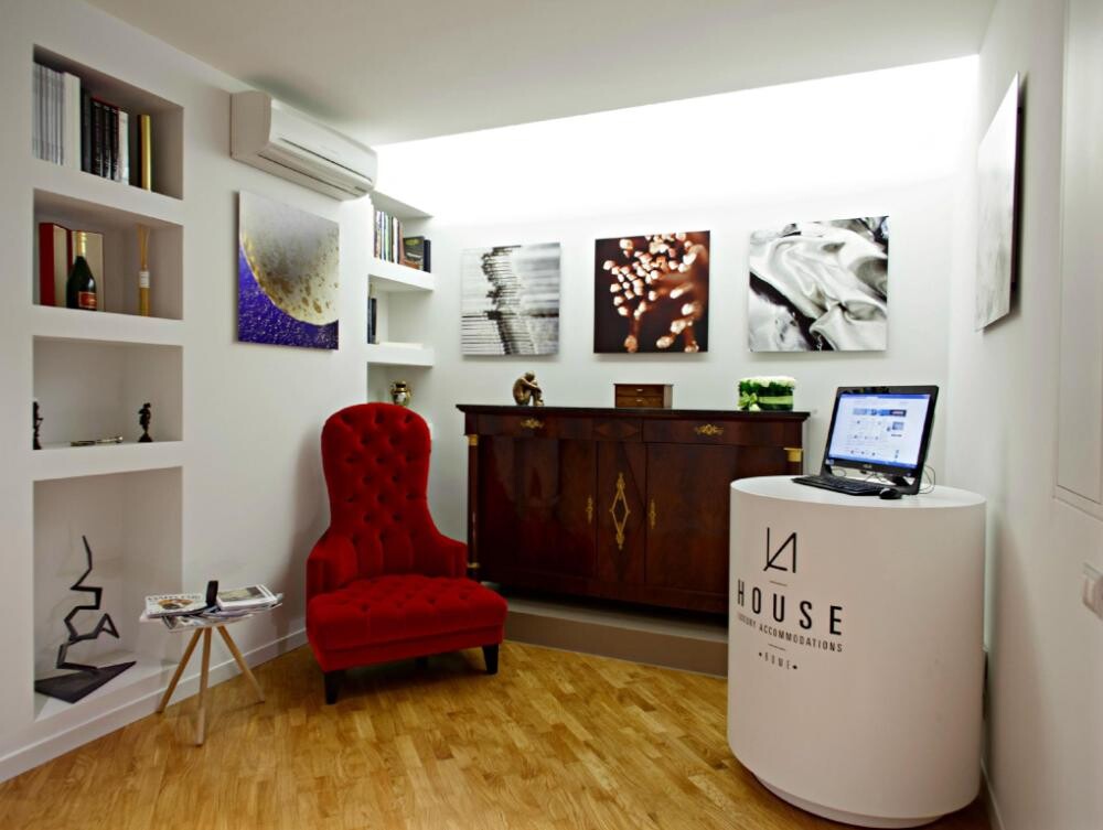 로마 - LaHouse Rome by Premium Suites Collection 후기, 가격, 위치 - 예약