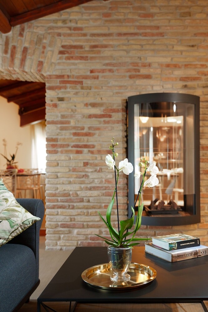 로마 - The Place 217 후기, 가격, 위치 - 예약