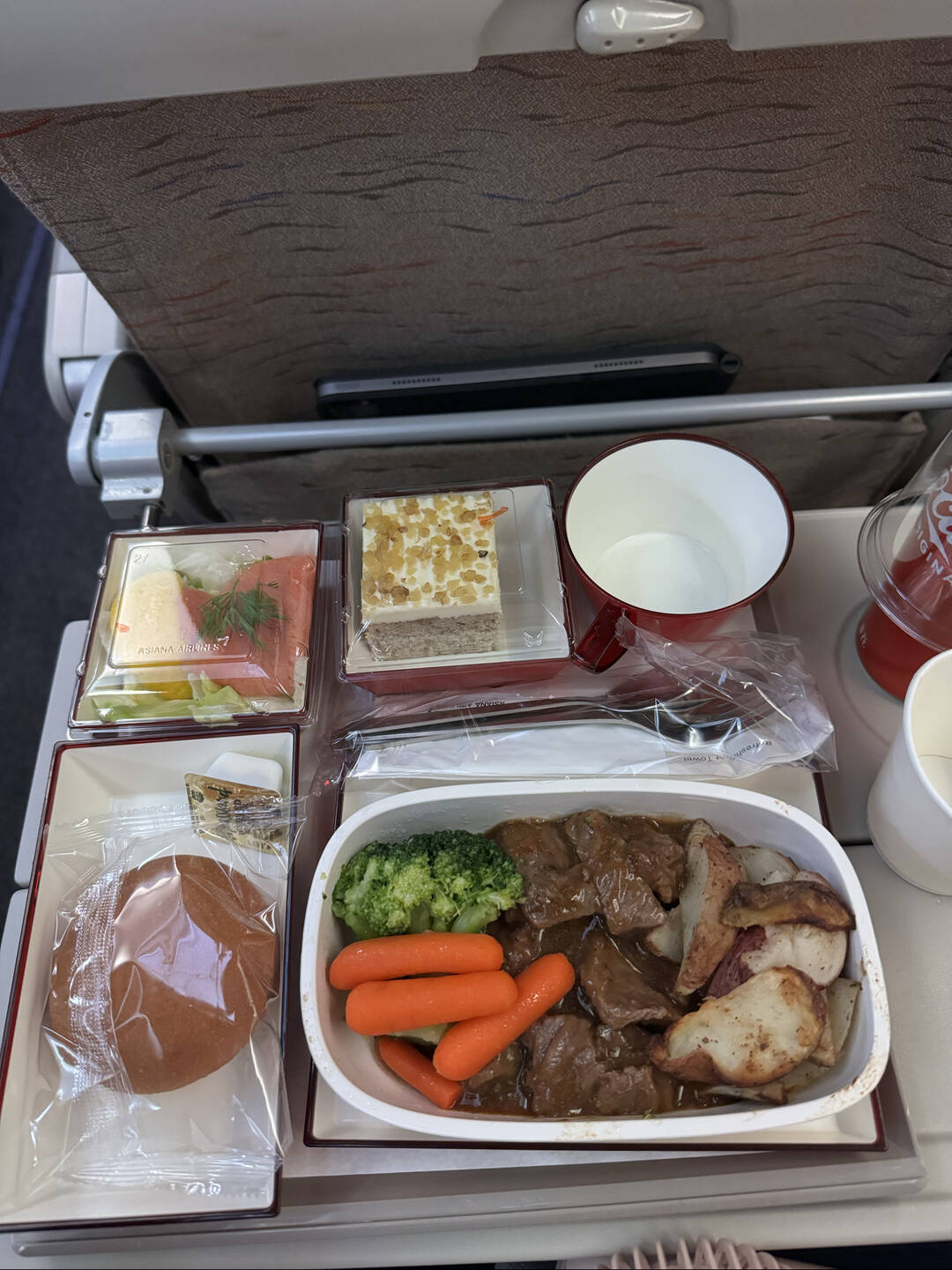아시아나 OZ203 LA-인천 2층 비행기 A380 탑승 후기 (2층 듀오