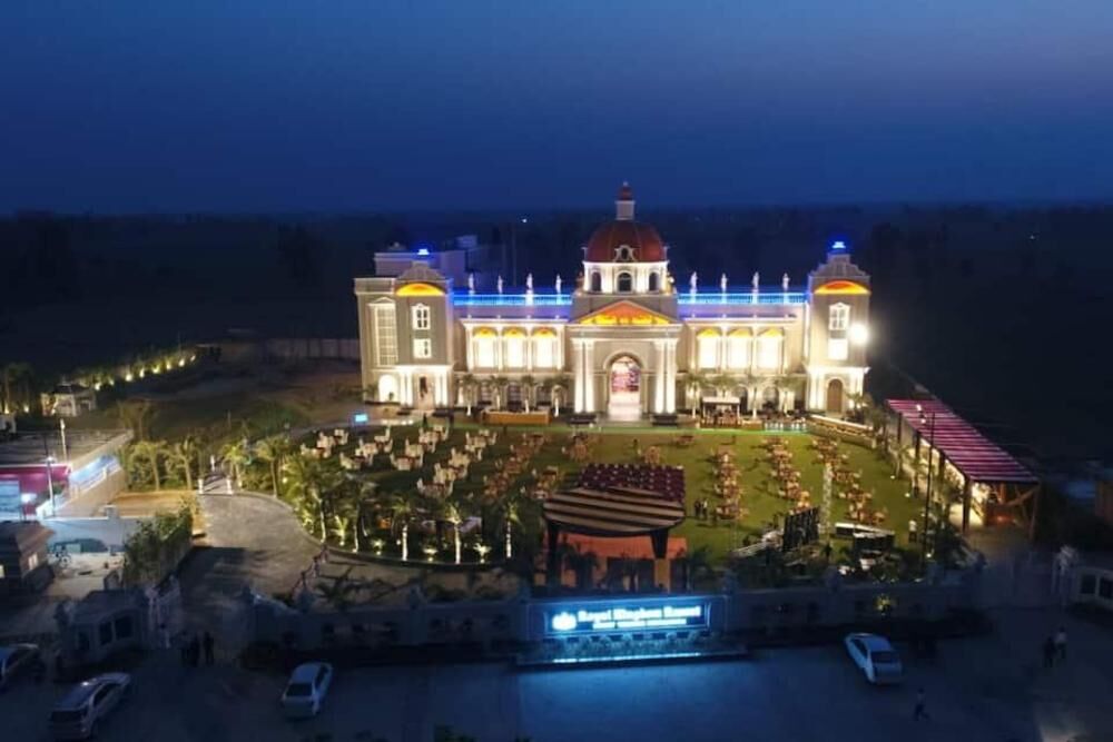 푸란푸르 - Royal Kingdom Resort 후기, 가격, 위치 - 예약