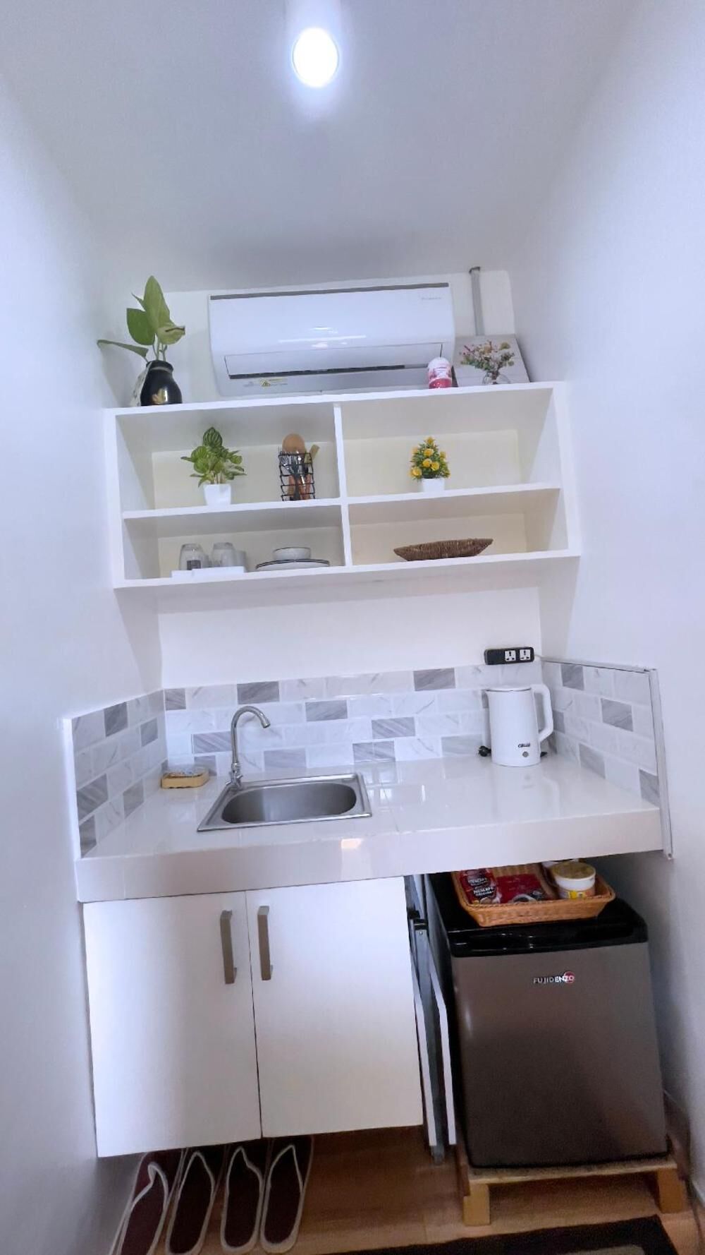 라푸라푸 - Mactan Hostel 후기, 가격, 위치 - 예약