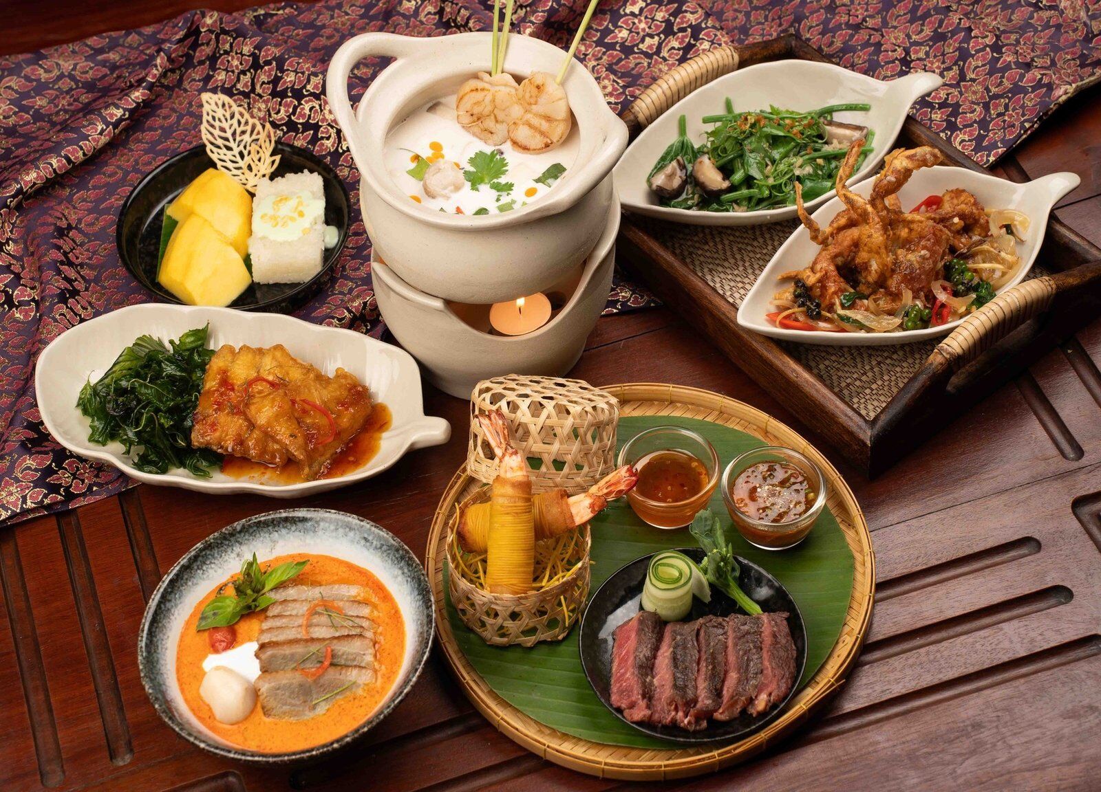 쉐라톤 그랑데 스쿰빗 바질 (Basil) 레스토랑 런치 & 디너 세트
